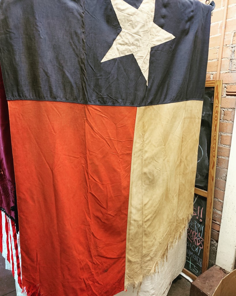 flags | DOLLY PYTHON