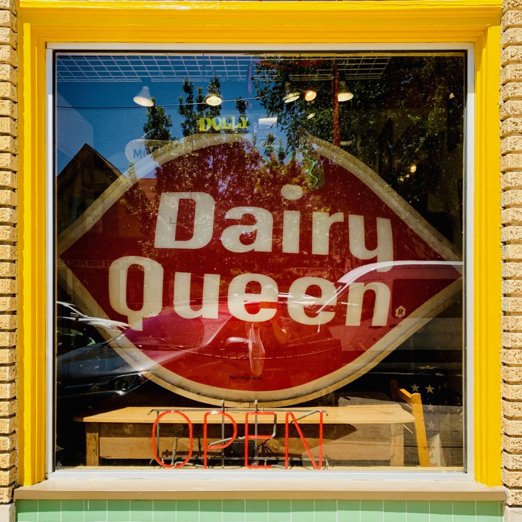 signs | DOLLY PYTHON | Page 3