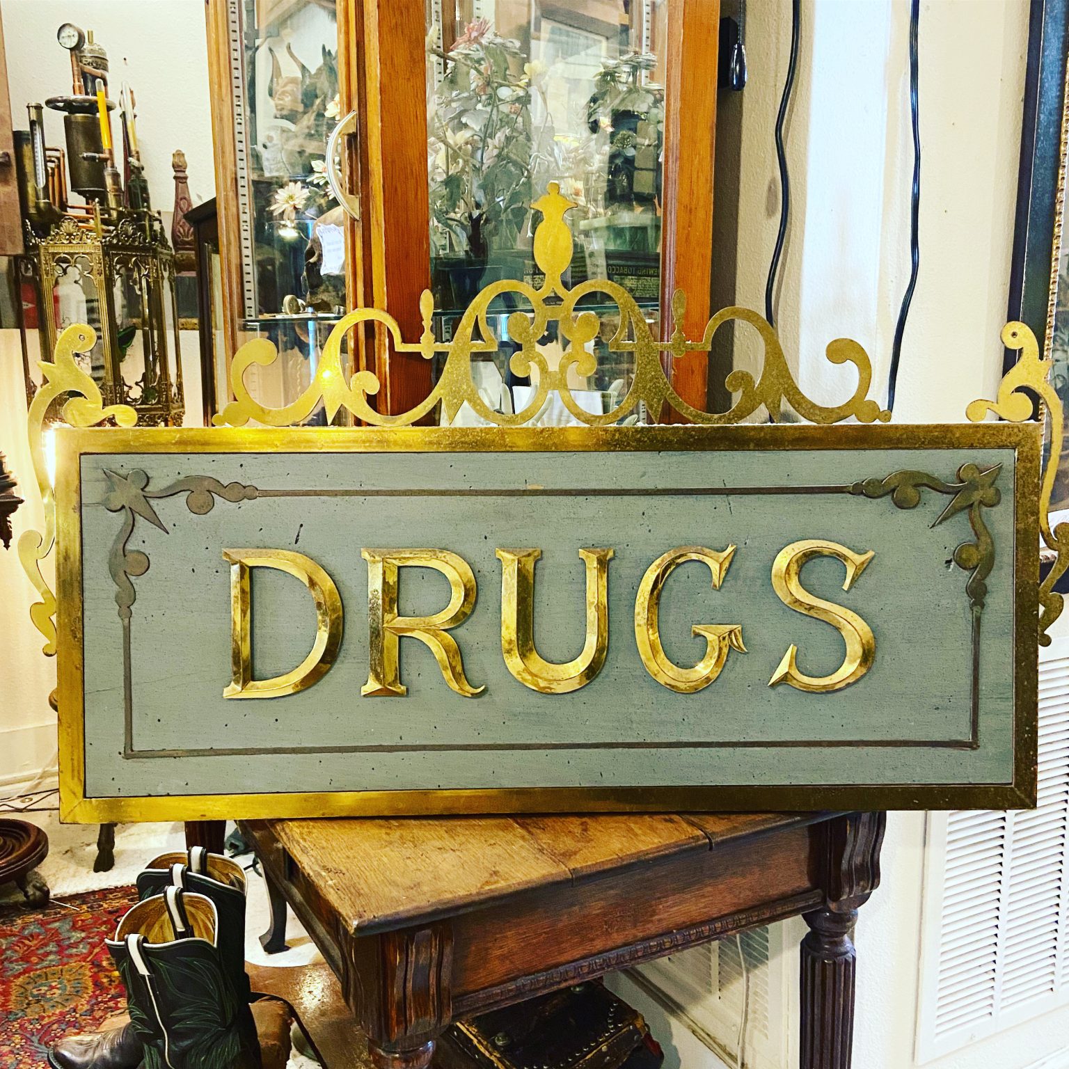 signs | DOLLY PYTHON | Page 3