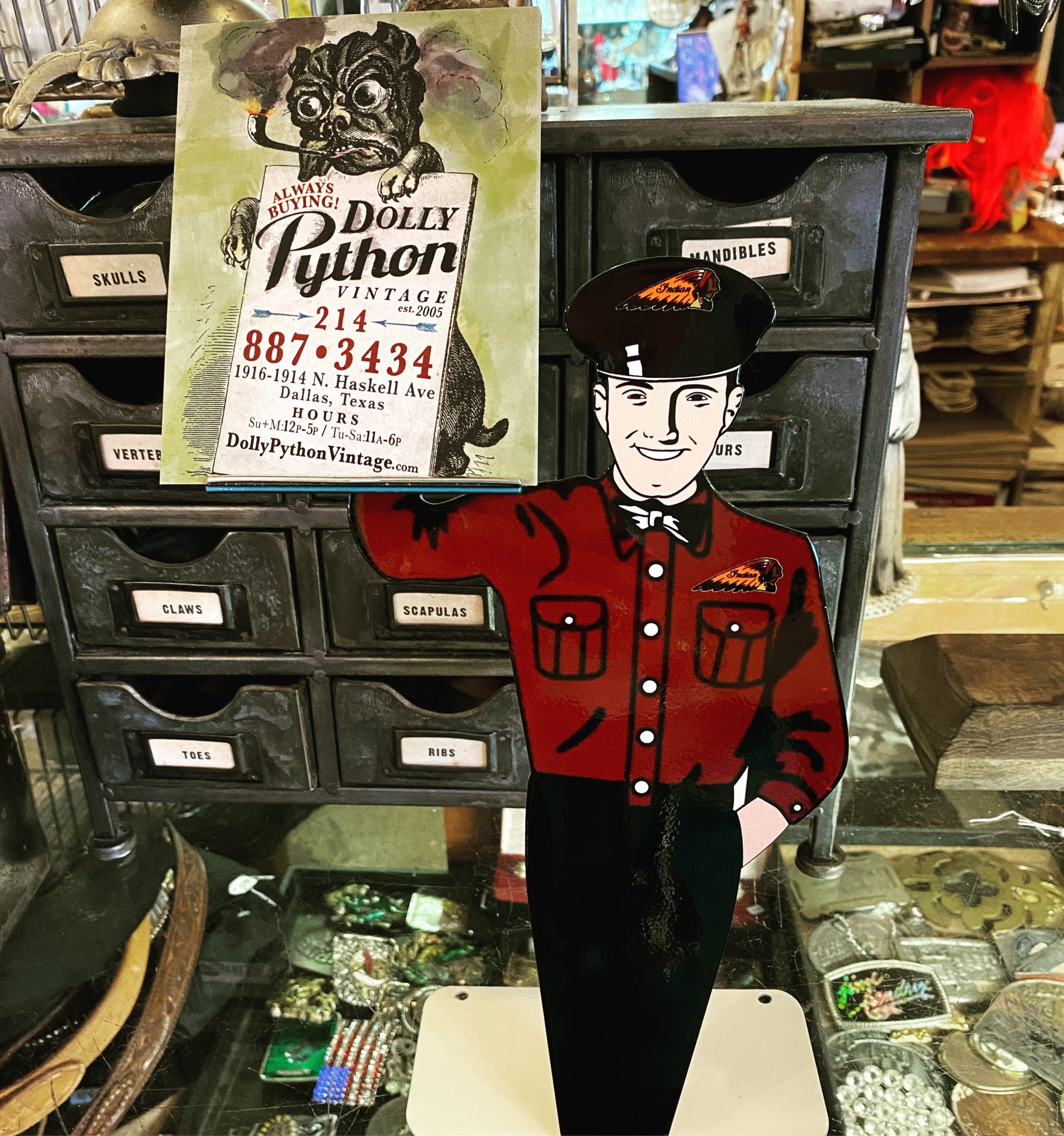 signs | DOLLY PYTHON | Page 3