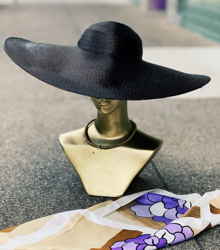 Big Hats | DOLLY PYTHON