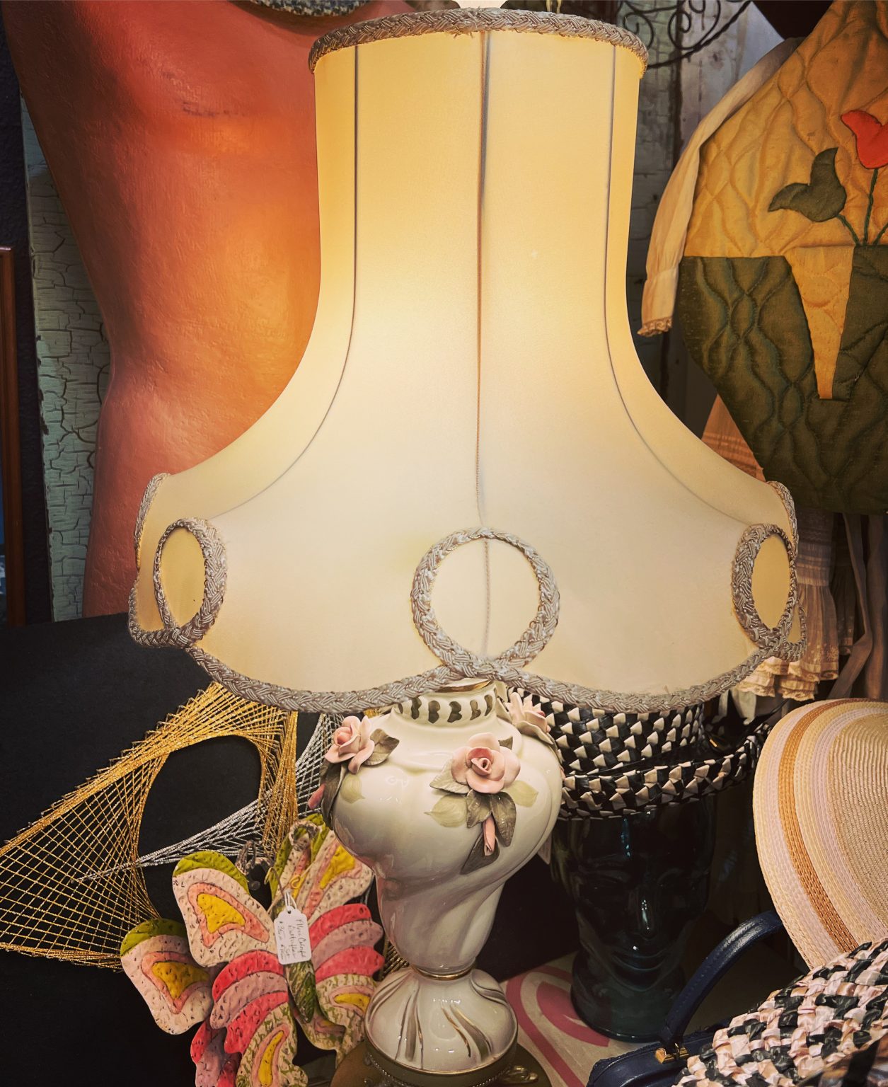 lighting | DOLLY PYTHON