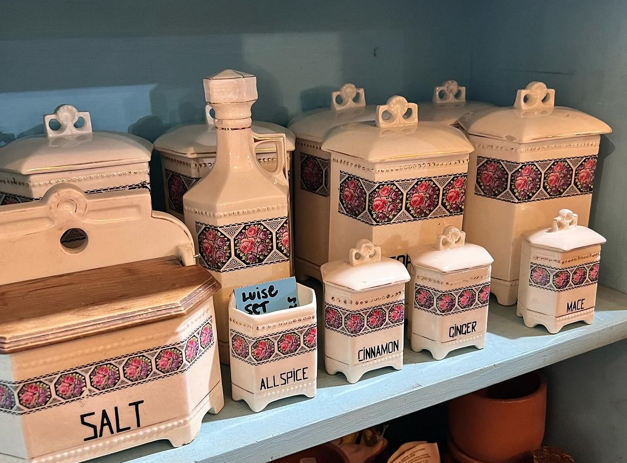 pottery | DOLLY PYTHON