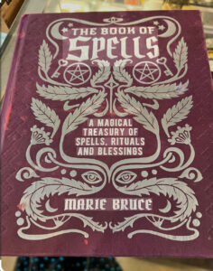 books | DOLLY PYTHON