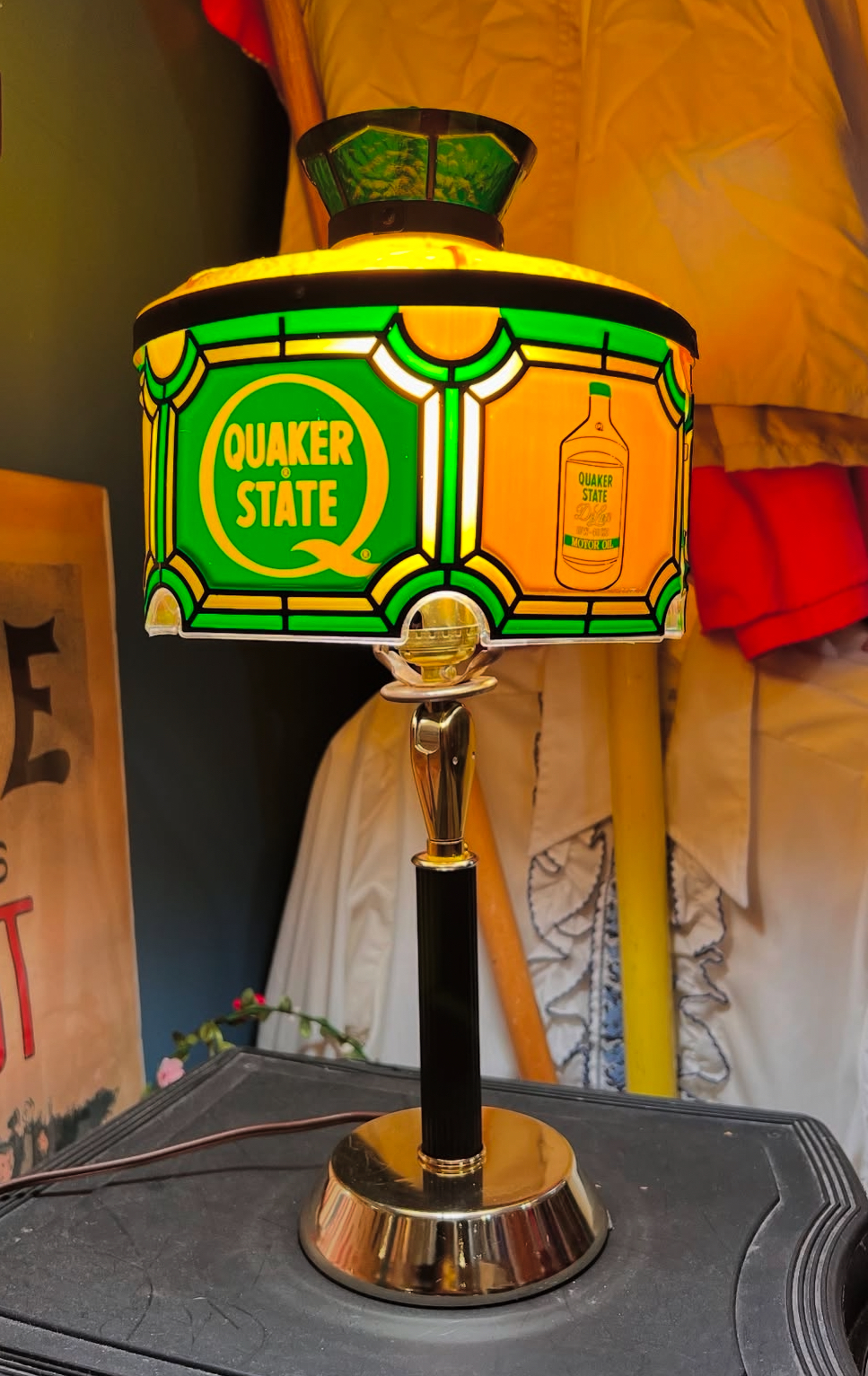 lighting | DOLLY PYTHON