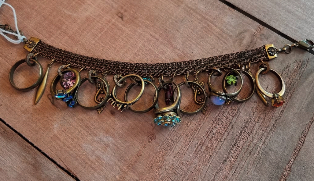 Jewerly | DOLLY PYTHON