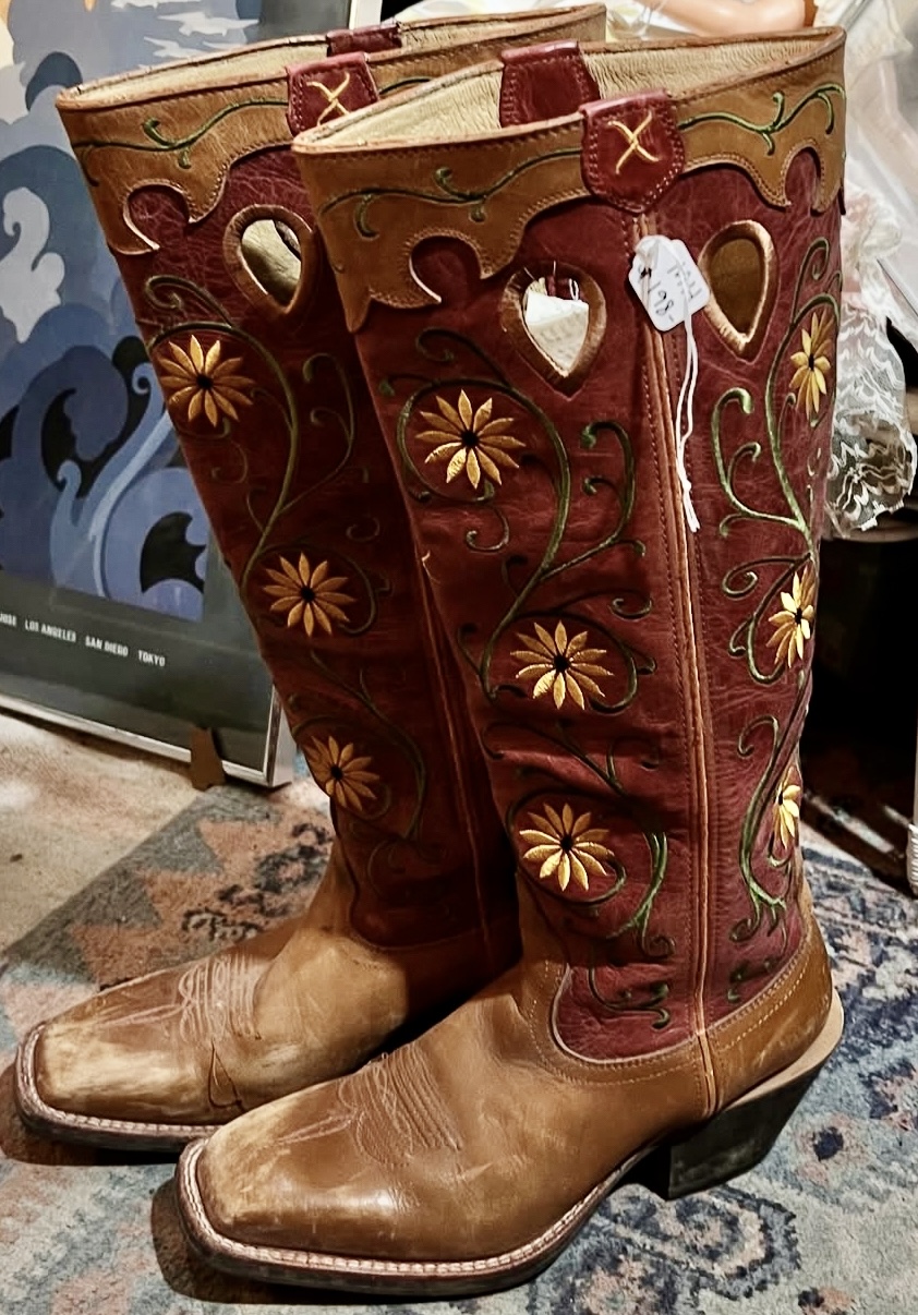Cowboy boots | DOLLY PYTHON