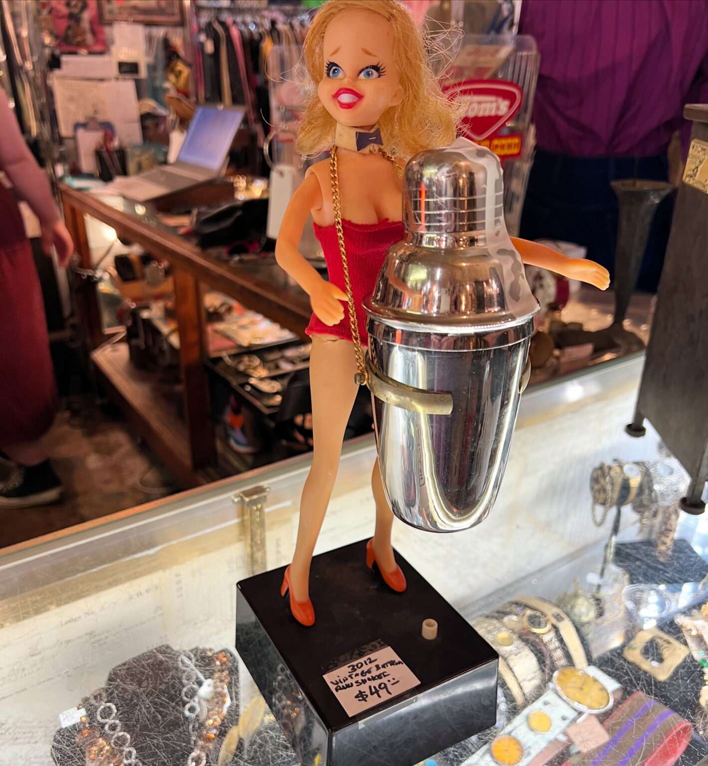 kitsch | DOLLY PYTHON