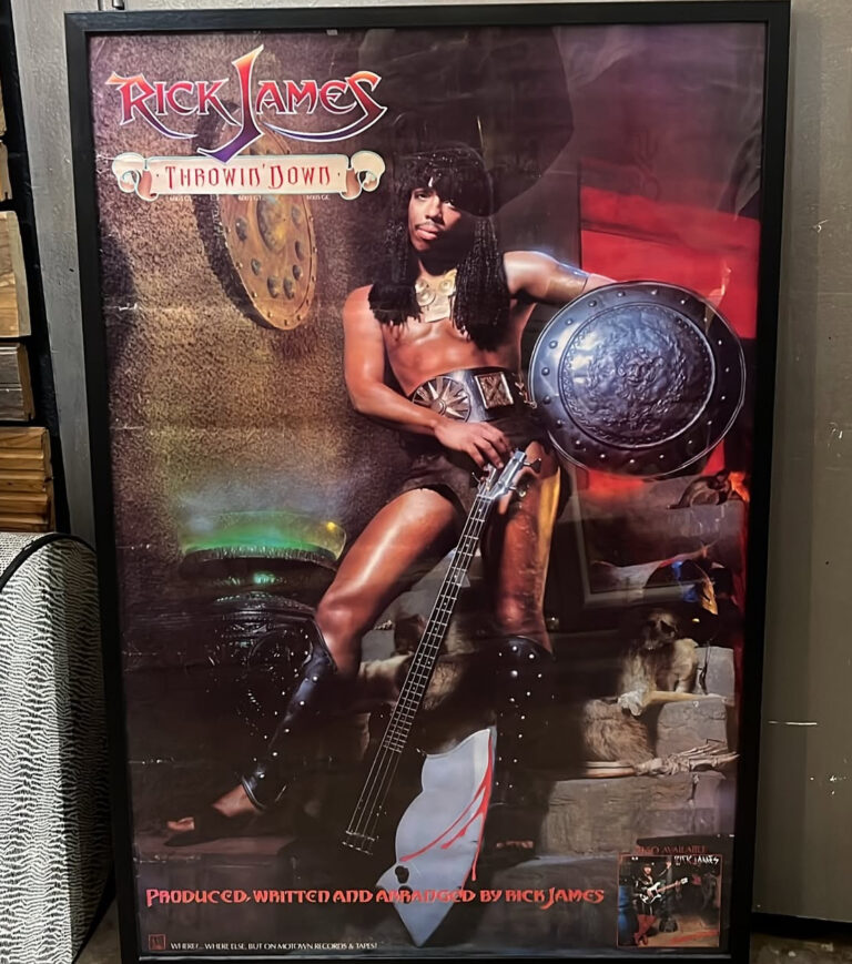 September | 2025 | DOLLY PYTHON